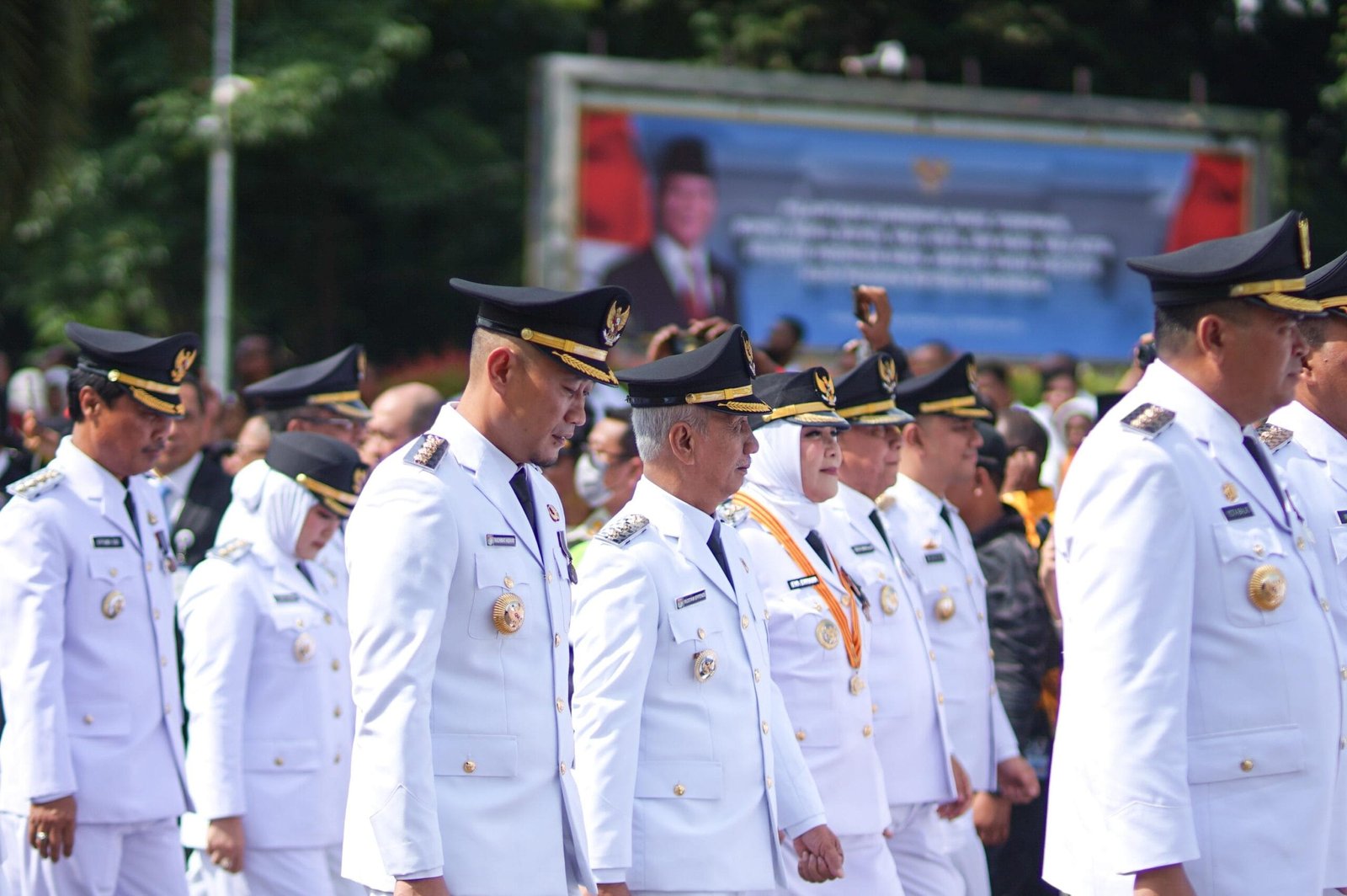 H. Rachmat Hidayat dan H. Rustam Effendi Resmi Dilantik sebagai Wali ...