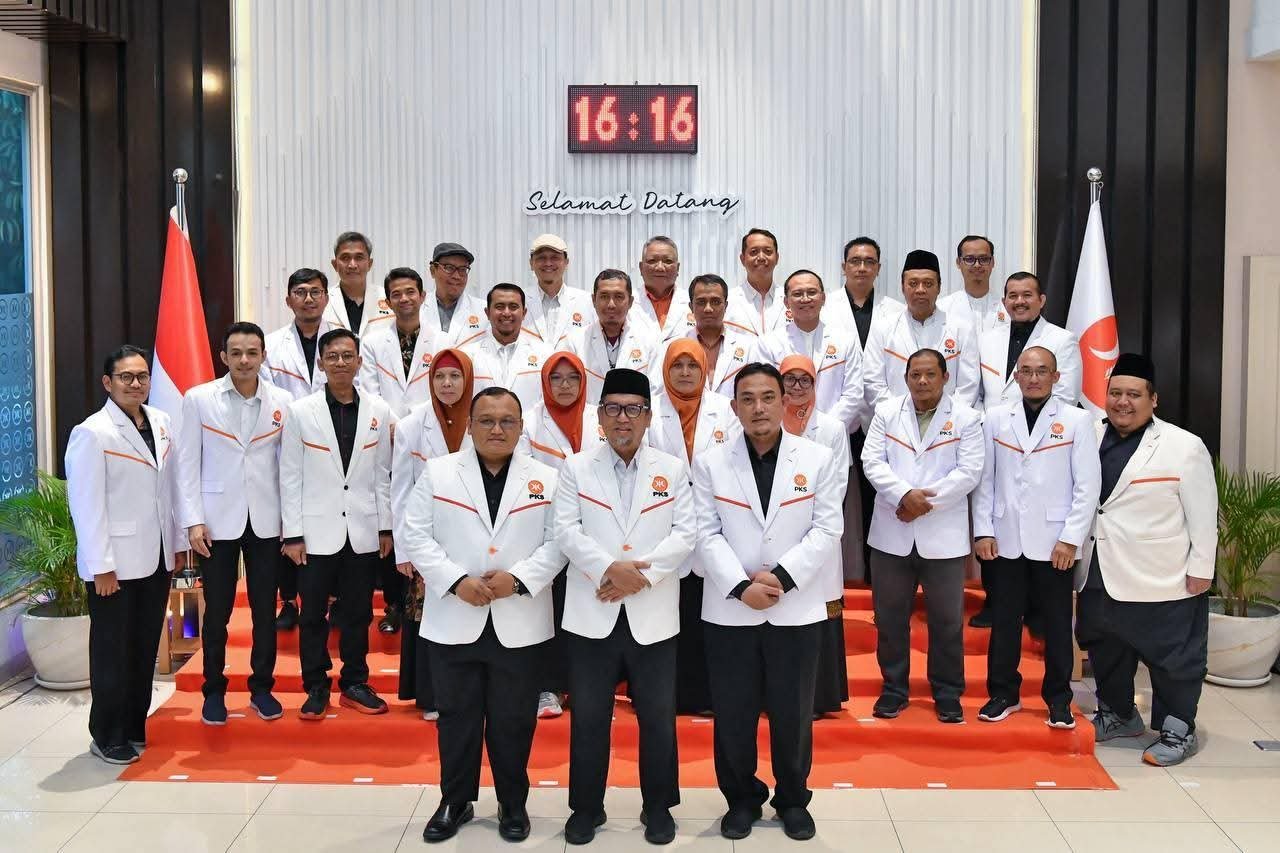 Resmi, Ini Susunan Lengkap DPP PKS 2025–2030 yang Diumumkan Presiden Al ...